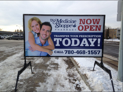 Kelowna Small Billboard Signs | Sign Guru Sign Rentals