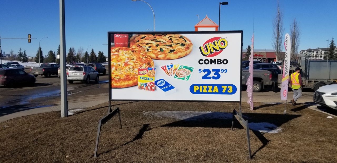 MOBILE SIGNS KELOWNA | PORTABLE SIGNS KELOWNA