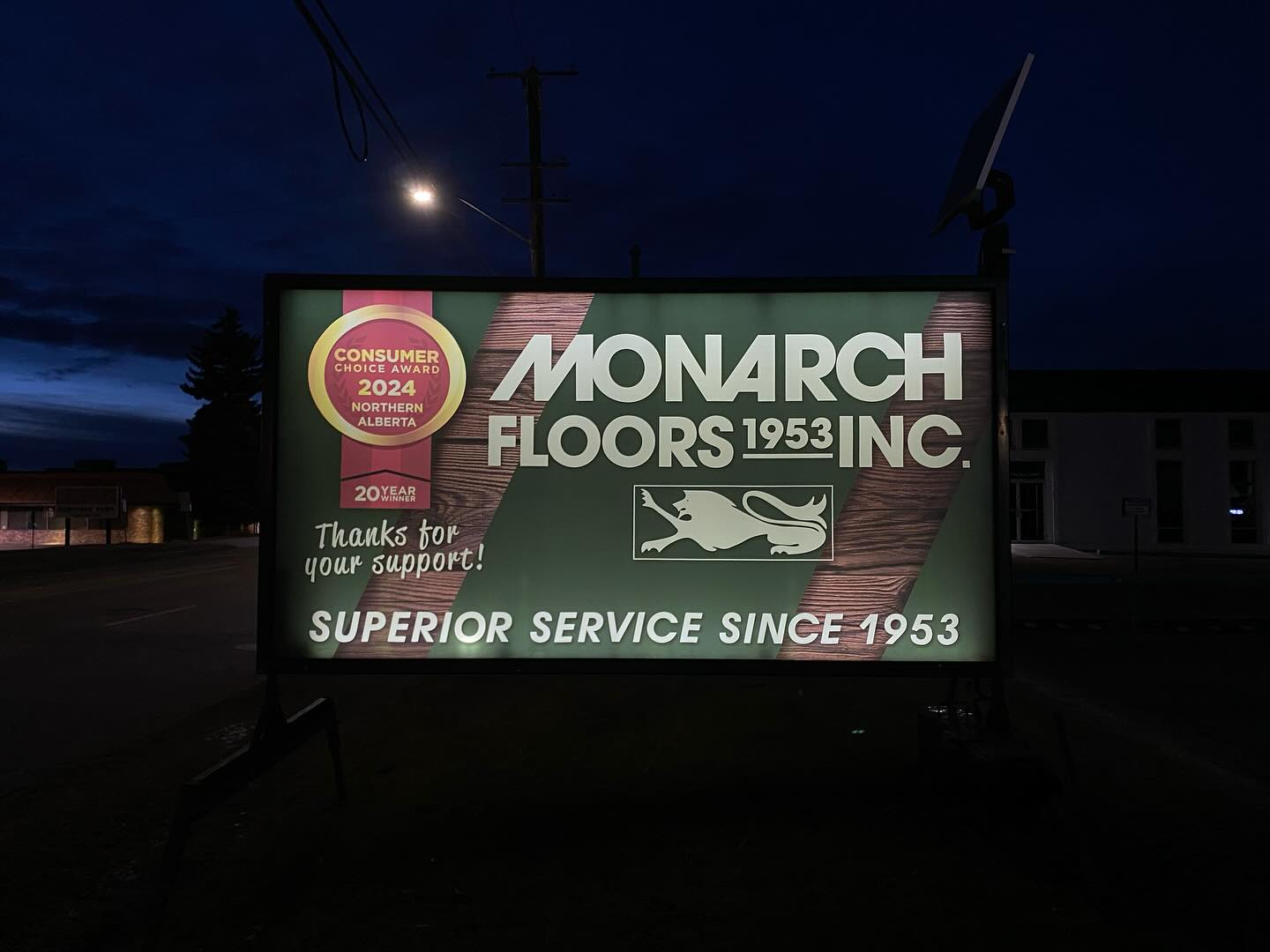 Illuminated Mobile Sign Rentals | Sign Guru Sign Rentals